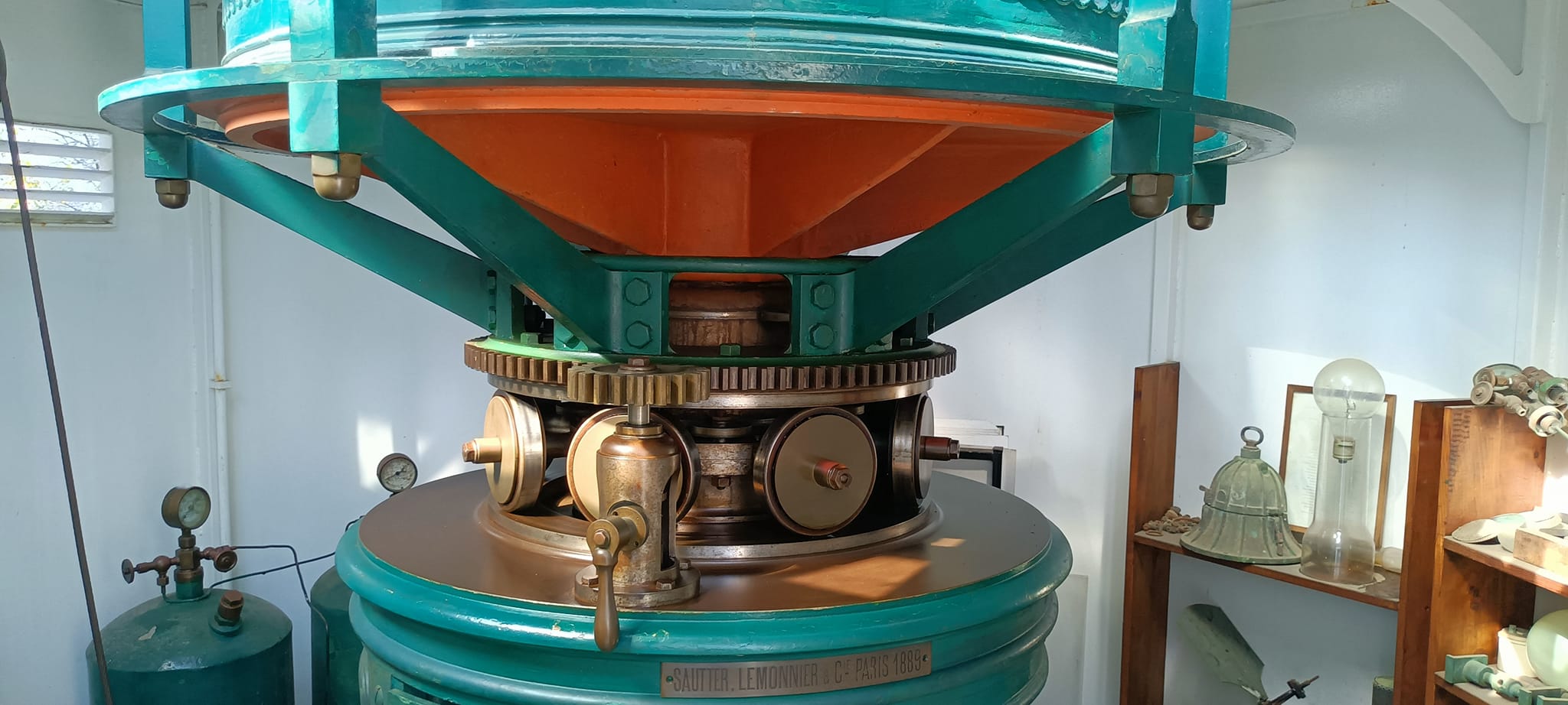 ΜΗΧΑΝΙΣΜΟΣ ΦΑΡΟΥ ΑΡΜΕΝΙΣΤΗ ΜΥΚΟΝΟΥ | ΟΜΑΔΑ ΒΙ.Δ.Α